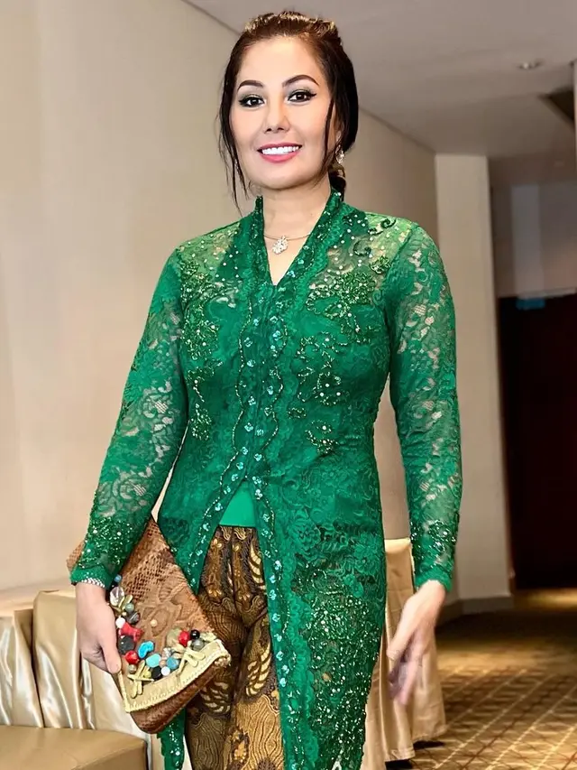 Emma Waroka Syok Dengar Tangisan Wanita di Sumur Tua Yang Jadi Lokasi ...