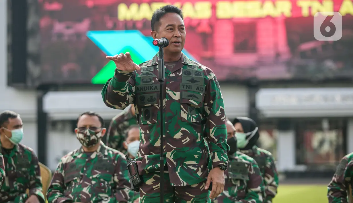 FOTO: Kasad TNI Andika Perkenalkan Identitas Baru Aprilia Manganang ...