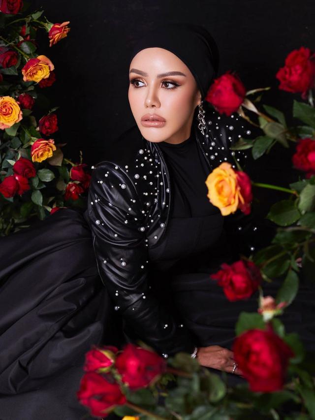 Selebgram Rizky Ananda Musa Sebar 3 Ribu Paket Sembako Lewat Istri ...