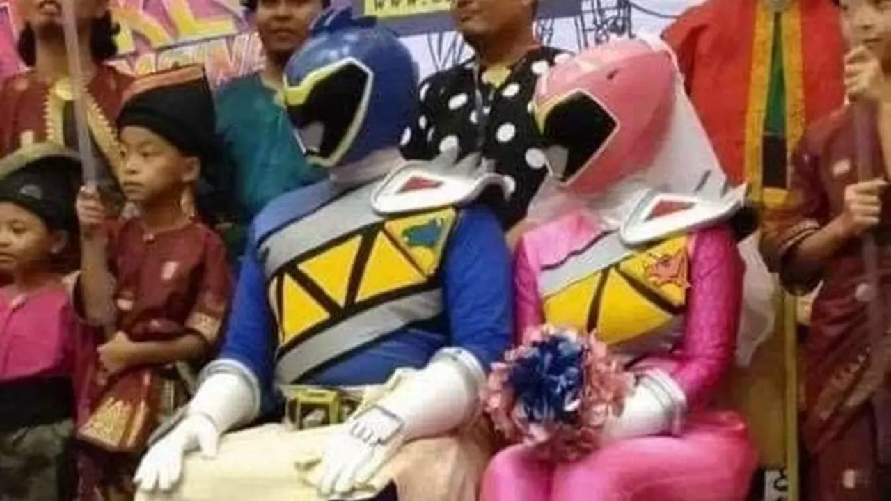 6 Potret Power Rangers Saat Tidak Melawan Kejahatan Ini Kocak - Hot ...