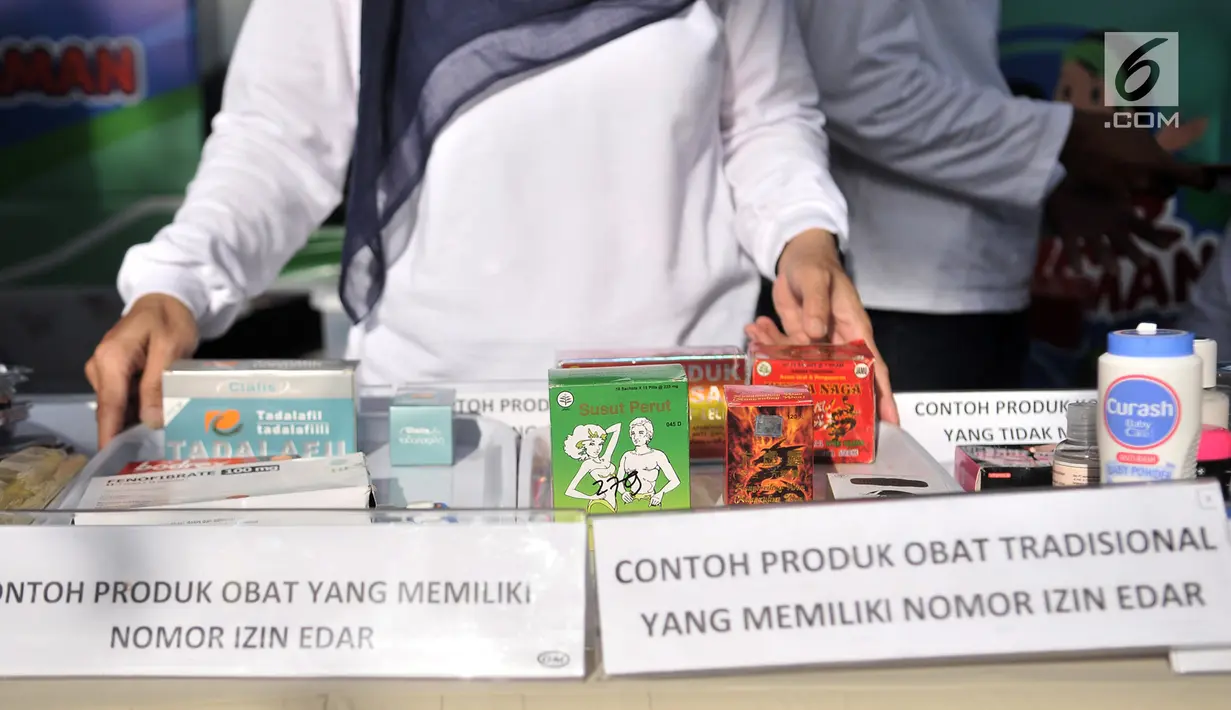 FOTO: BPOM Sosialisasikan Produk Makanan dan Obat - Foto Liputan6.com