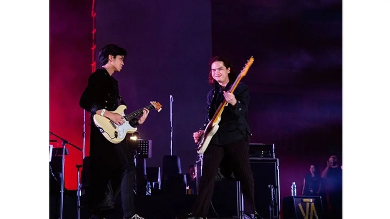 6 Potret Dul Jaelani dan Zavier Anak Andra Gitaris Dewa 19, Kompak ...