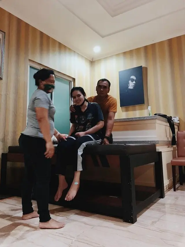 7 Potret Terbaru Selebgram Laura Anna, Mantan Kekasih Gaga Muhammad ...