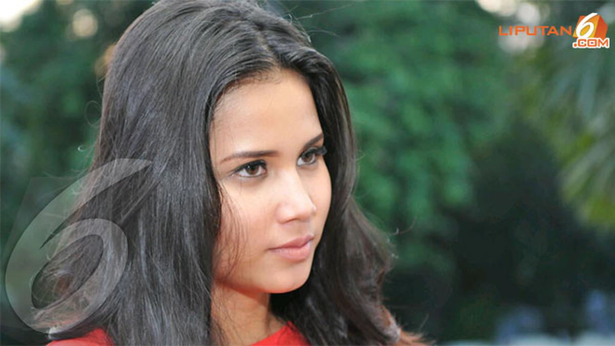 Punya Pacar Romantis, Yunita Siregar Happy Setiap Hari - ShowBiz ...