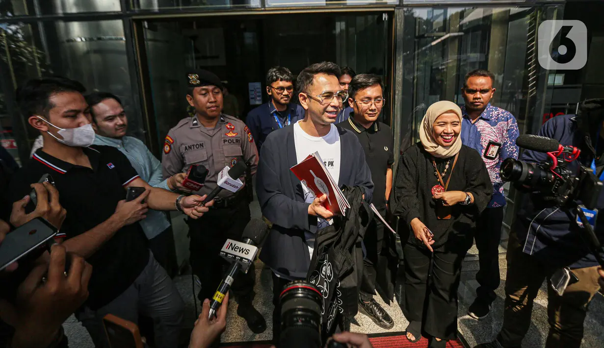 Ekspresi Raffi Ahmad Saat Tinggalkan Gedung KPK - Foto Liputan6.com