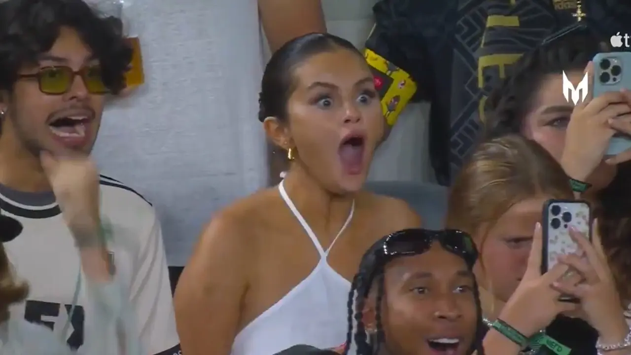 Video Ekspresi Selena Gomez Melongo Nonton Tendangan Messi Viral di ...