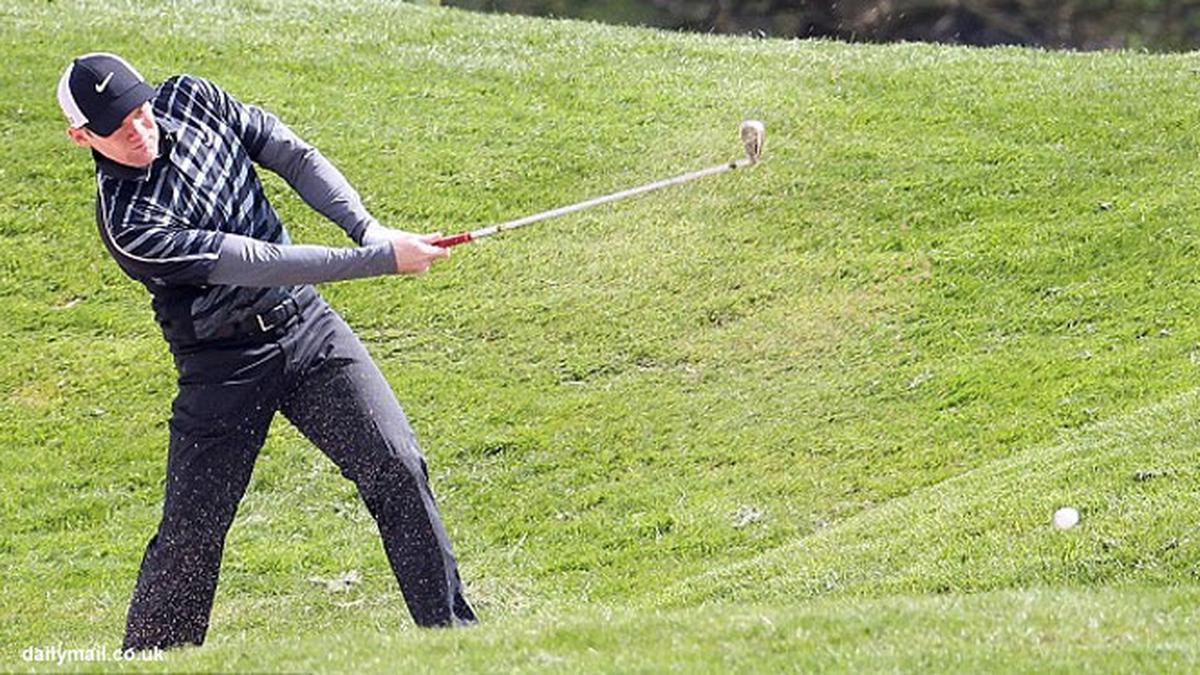 Main Golf Cara Rooney Lepaskan Kepenatan