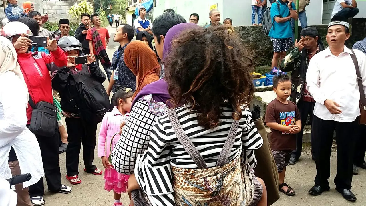 Misteri Muasal Bocah Gimbal Dieng dan Legenda Nyai Roro Ronce ...