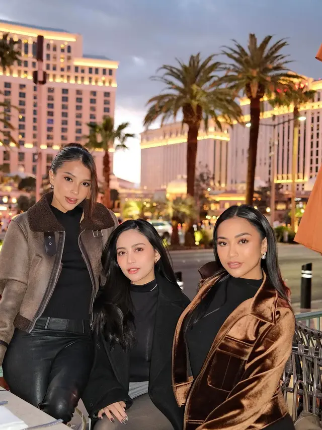 7 Artis Liburan ke Luar Negeri Awal Ramadan 2025, Rachel Vennya di Las Vegas - Hot Liputan6.com