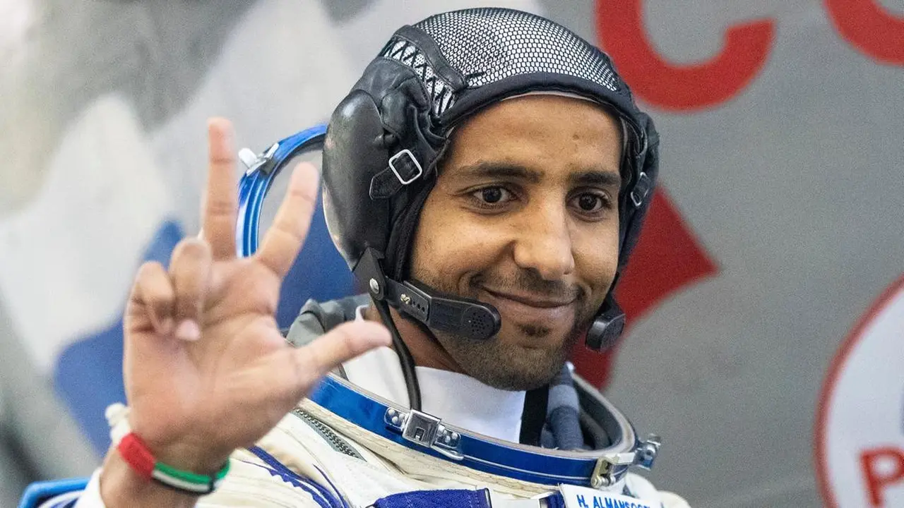 Bikin Bangga, 11 Astronaut Muslim Ini Sukses ke Angkasa Luar - Islami ...