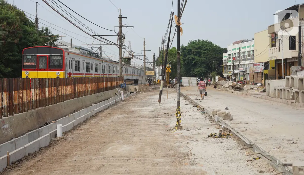 FOTO: Urai Kemacetan di Pasar Minggu, Pemprov DKI Bangun Jalur Inspeksi ...