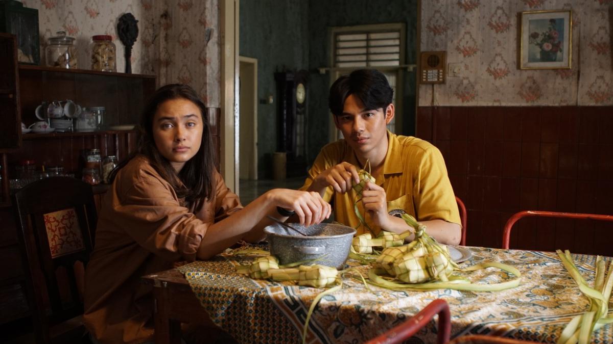 Film Ivanna Tembus 2 Juta Penonton, Ikuti Jejak Trilogi Danur di Tangga ...