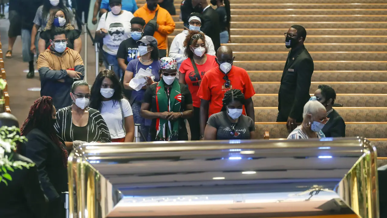 Peti Mati Lapis Emas Hingga Dikunjungi Joe Biden, 5 Fakta soal ...