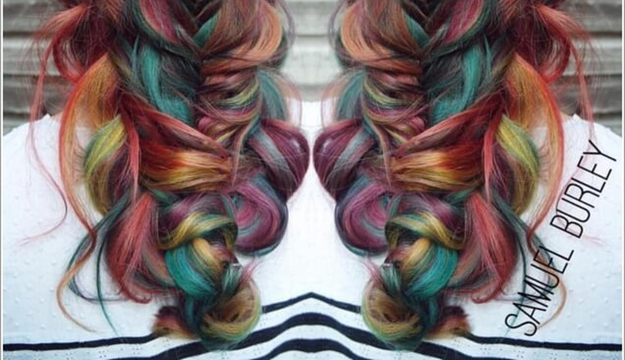 10 Inspirasi Warna Rambut Unik dan Keren, Berani Coba? - Photo Fimela.com