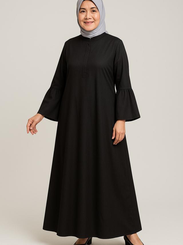 7 Pilihan Gamis Hitam Simpel Terbaru untuk Usia 50-an, Tampil Stylish ...