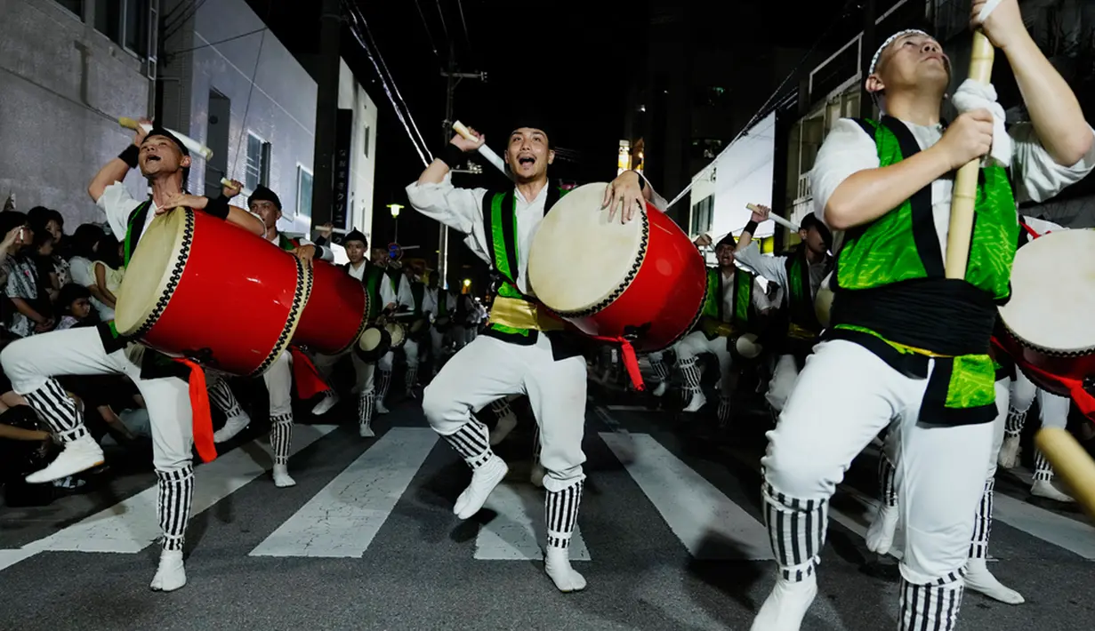 Semarak Festival Bon, Tradisi Menghormati Arwah Nenek Moyang di Jepang ...
