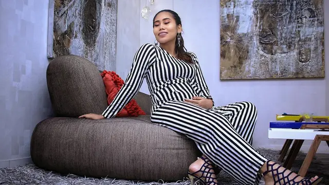 7 Potret Rumah Evi Masamba yang Minimalis Tapi Luas - ShowBiz Liputan6.com