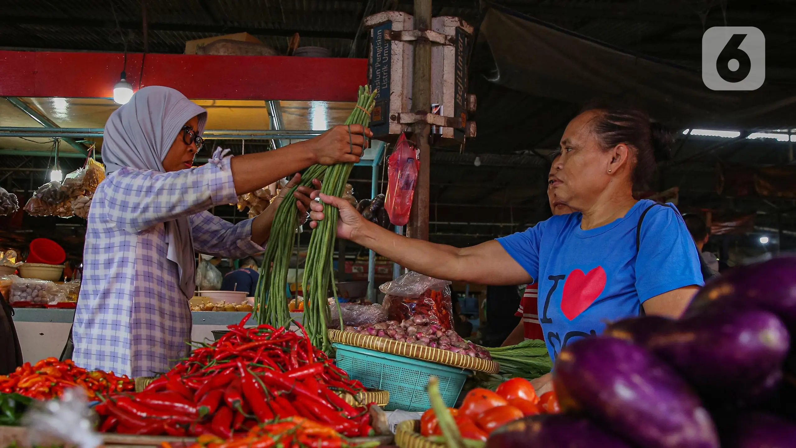Harga Pangan Hari Ini: Cabai Rawit Rp 62.300, Telur Ayam Rp 35.150 per Kg