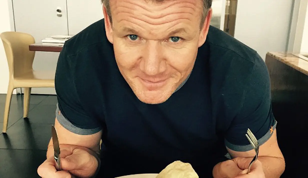 Potret Tampan Super Chef dan Juga Hot Daddy Gordon Ramsay - Photo ...