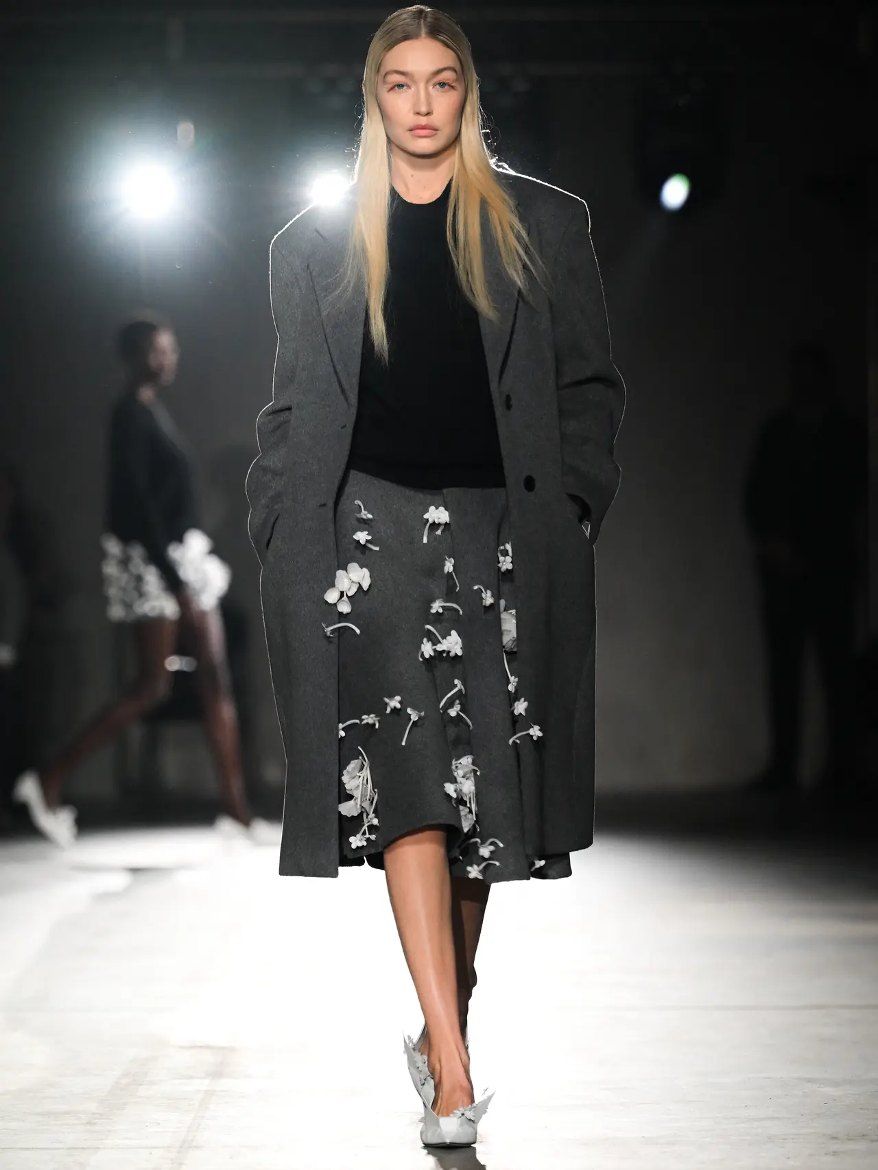 8 Jenis Busana yang Wajib Dibawa agar Liburan Tetap Stylish dan Nyaman ...