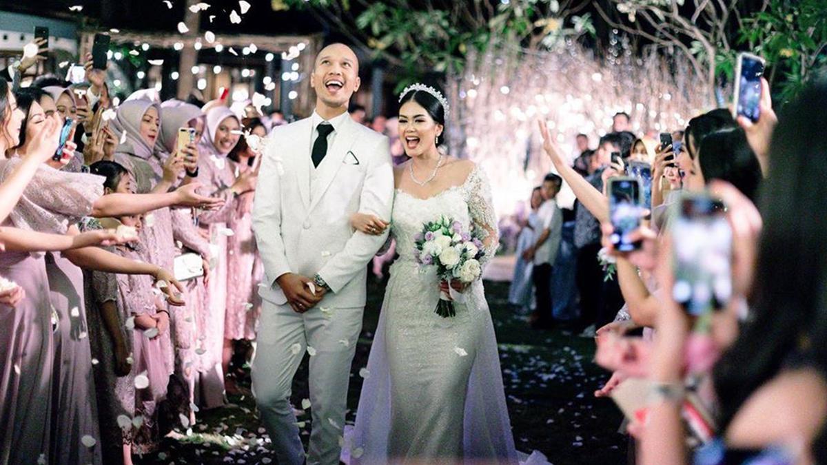 FOTO: Resmi Menikah, Begini Potret Prewedding Bimo Aryo dan Rasyena ...