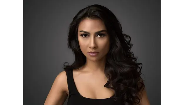 6 Potret Terbaru Uli Auliani, Kini Jadi Model dan Menetap di Amerika ...