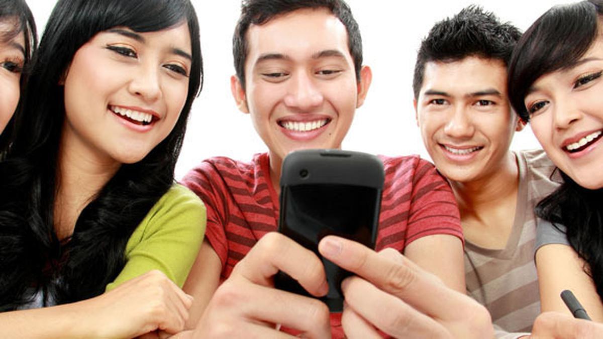 Baterai Handphone Masa Depan Bisa Diisi Dengan Detak Jantung