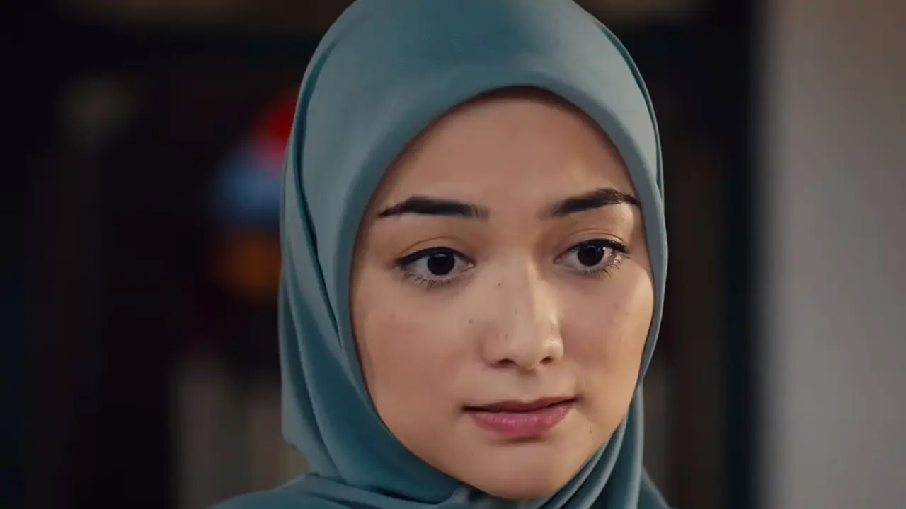 6 Tokoh Penting Film Air Mata di Ujung Sajadah: Pertemuan Dramatis Fedi Nuril, Titi Kamal dan ...