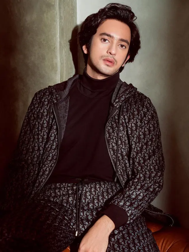 Omar Daniel Menyeberang ke Film, Digandeng Anggy Umbara Bintangi Genre ...