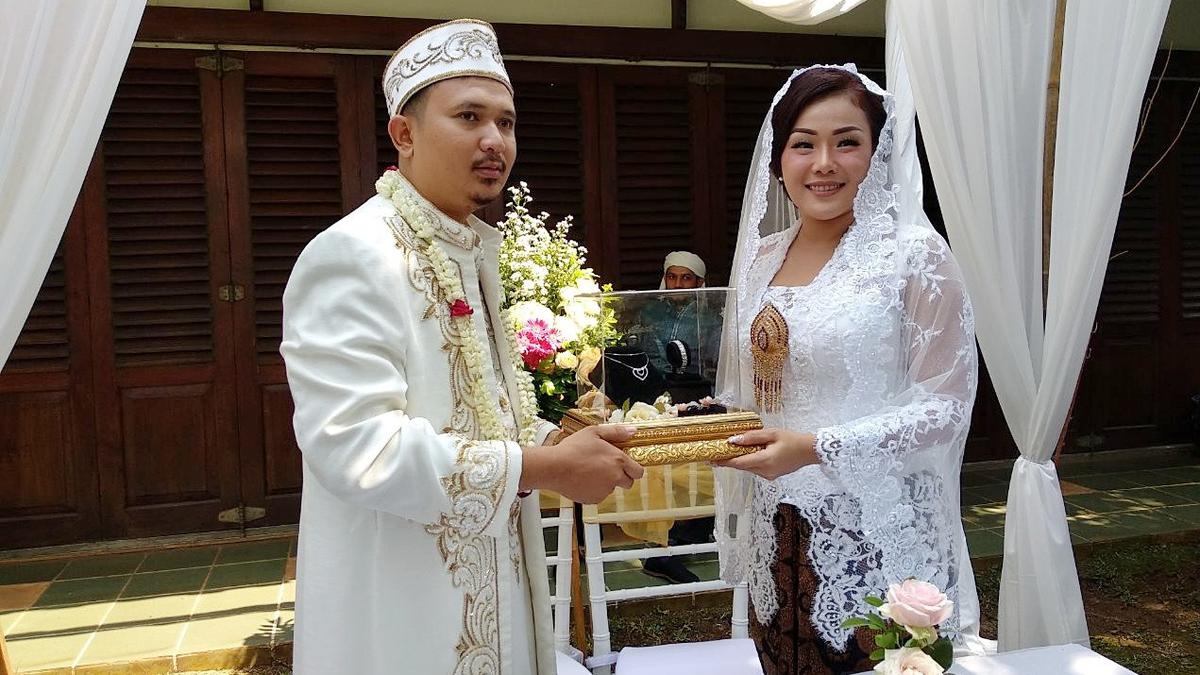 Chef Aiko Resmi Lepas Status Lajang - Entertainment Fimela.com