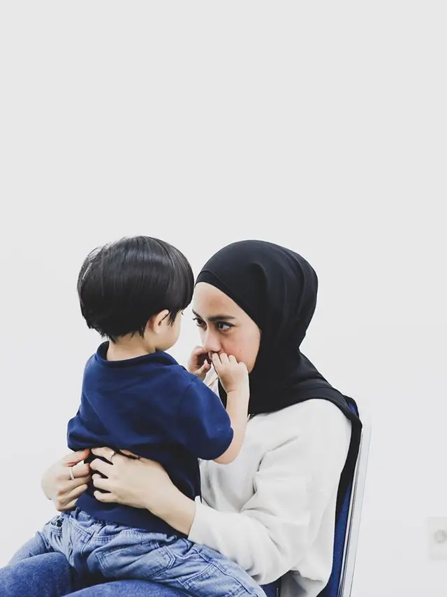 6 Potret Ayudia Bing Slamet dan Anak, Akui Pernah Ingin Gugurkan ...