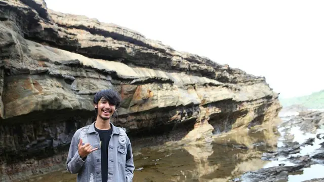 16 Tahun Berlalu, Ini Potret Terbaru 7 Pemain Sinetron Eneng dan Kaos ...