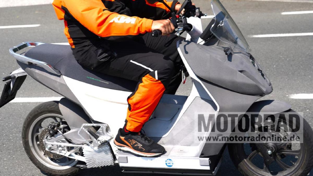 KTM Kedapatan Menguji Model Baru, Skuter Listrik?
