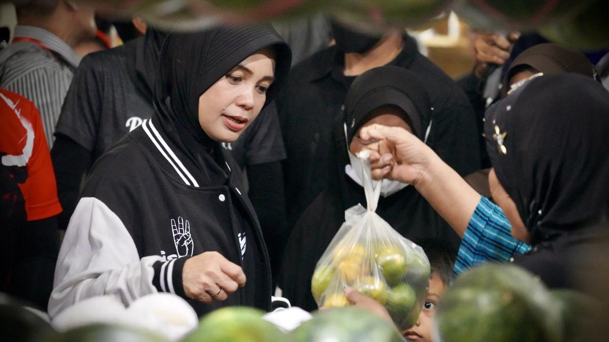 Siti Atikoh Beberkan Jurus Ganjar-Mahfud Jaga Kestabilan Harga Bahan ...