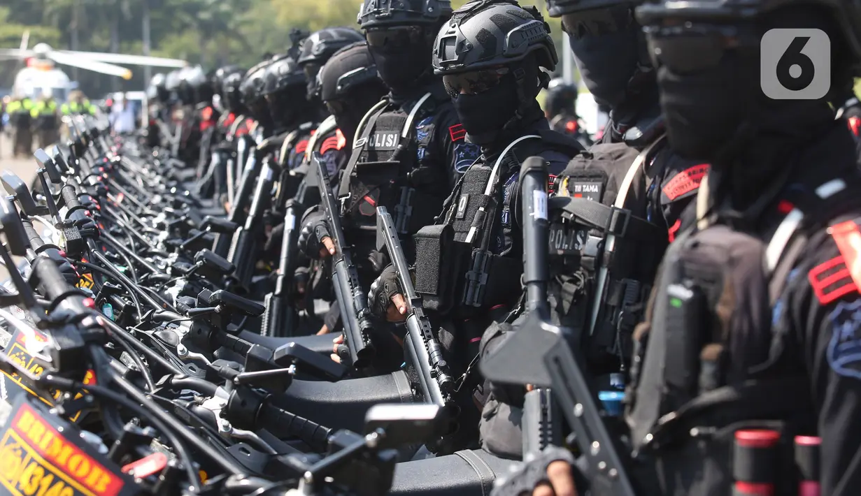 Apel Gelar Pasukan Operasi Lilin 2023 Jelang Nataru - Foto Liputan6.com