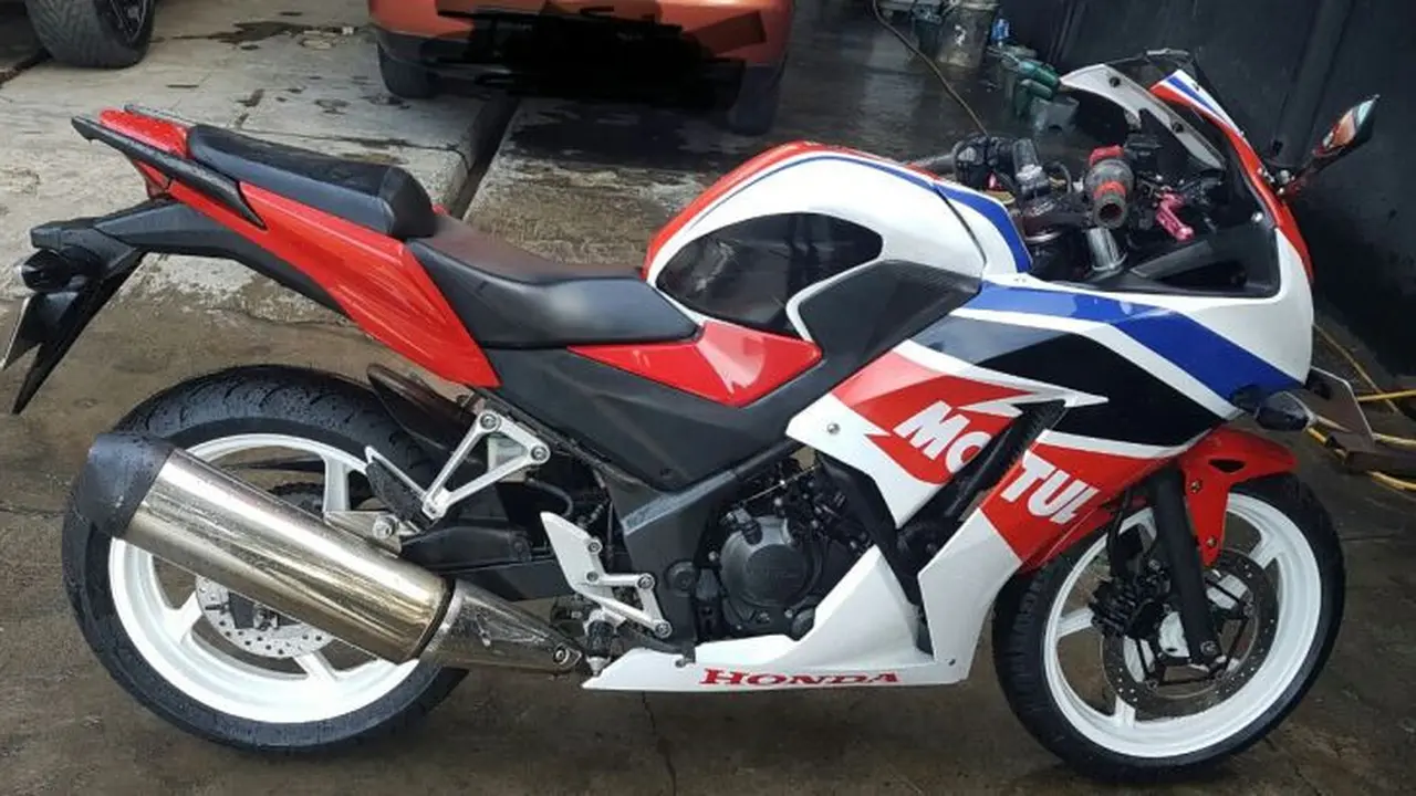 Begini Cara Mengatasi Bodi Motor yang Kusam - Otomotif Liputan6.com