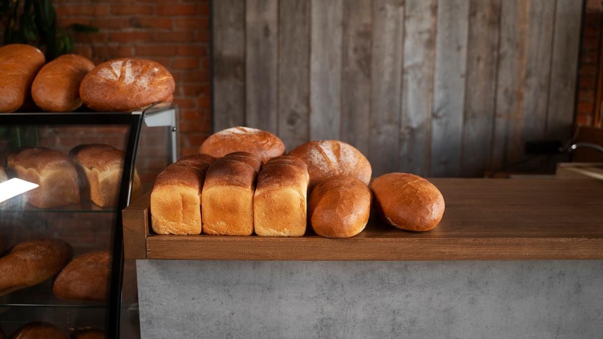 5 Rahasia Bikin Roti Gembul ala Toko Bakery Mahal