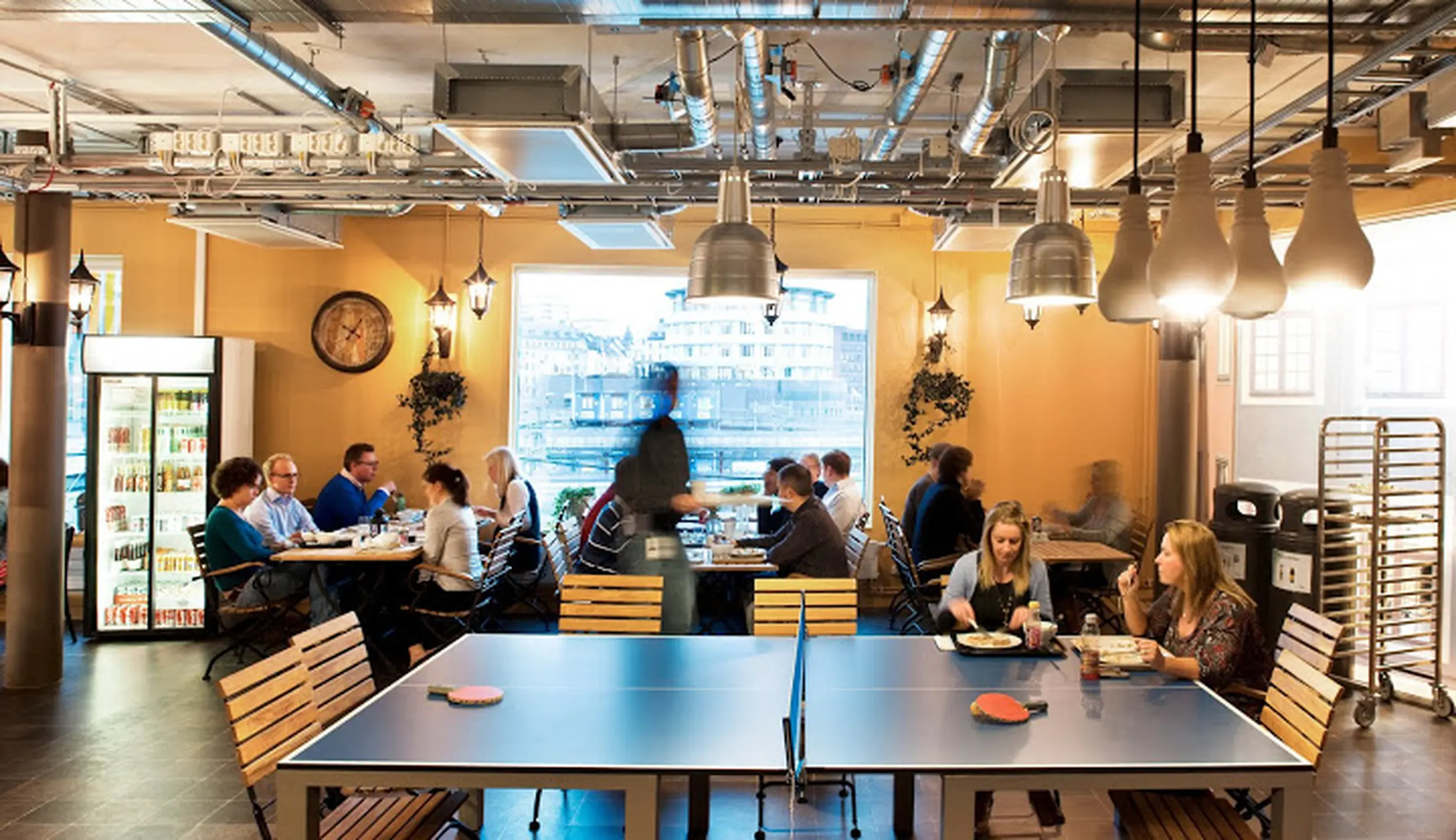 Foto Kantor Google Ini Punya Desain Super Keren dan Bikin Iri II ...