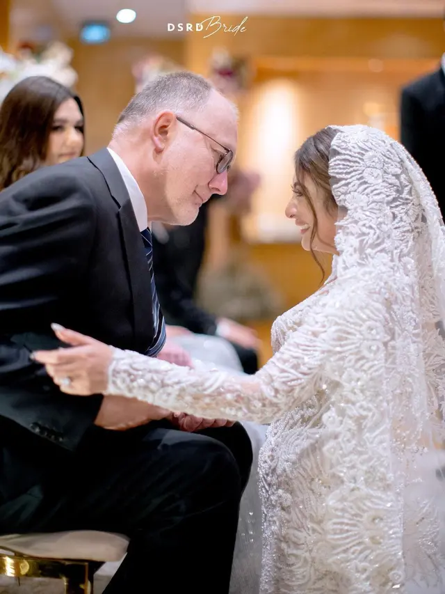 10 Potret Pernikahan Sarah Keihl dan Killian Potter, Sosok Suami ...