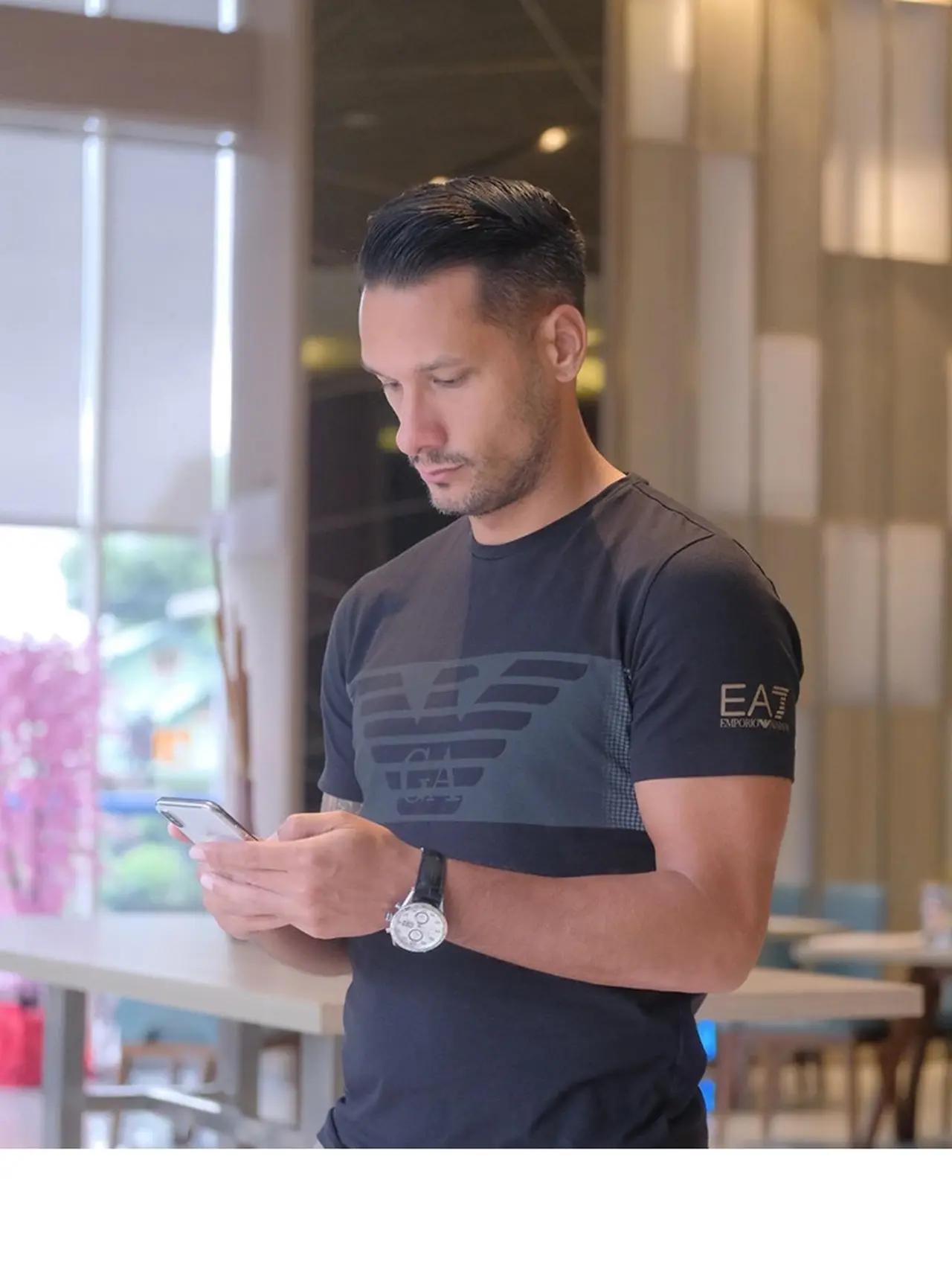 7 Potret Raphael Maitimo, Eks Timnas yang Dikabarkan Dekat dengan Agnez Mo - Hot Liputan6.com