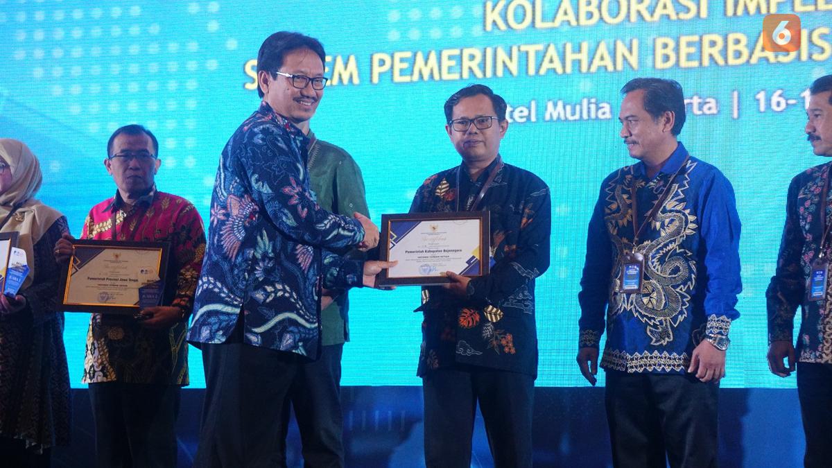 Bojonegoro Raih Predikat Terbaik Pemanfaatan Sistem Pemerintahan Berbasis Elektronik - Regional ...