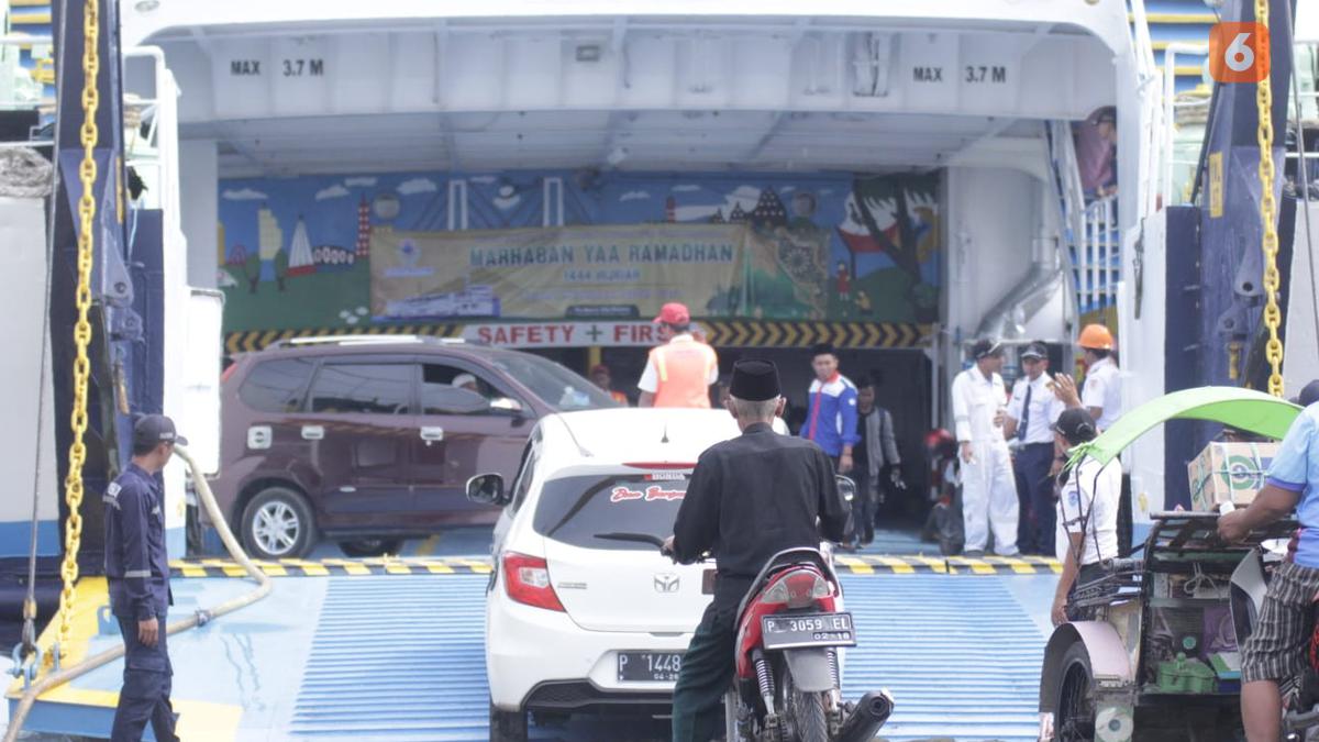 Pemudik Tujuan Pulau Raas Sumenep Dapat Prioritas di Pelabuhan Jangkar ...