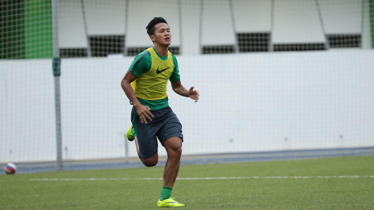 Kisah Karier Yandi Sofyan di Luar Negeri: Bertemu Striker Manchester ...