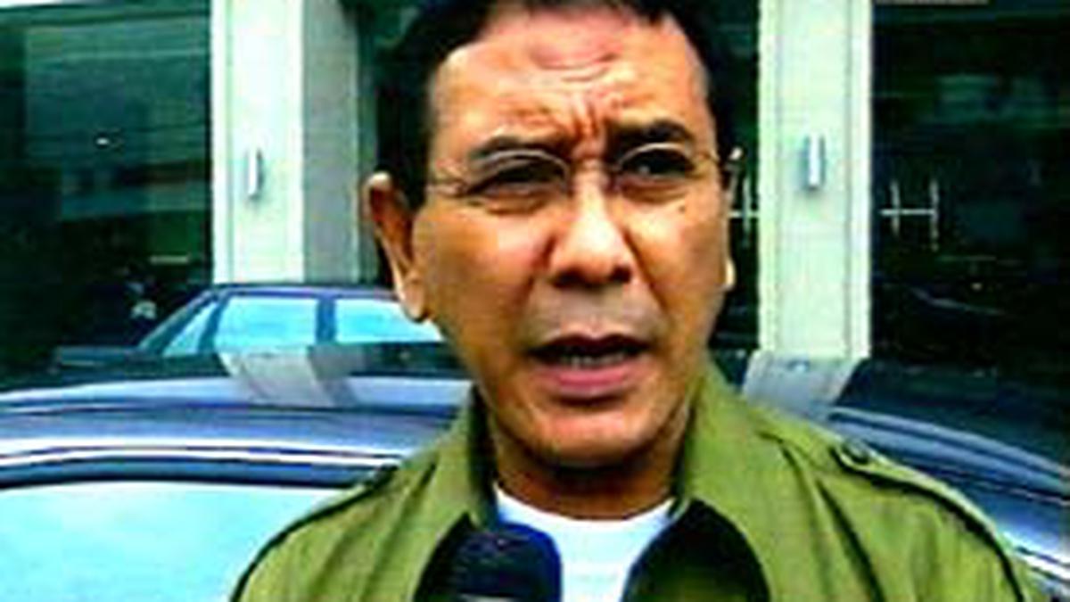 Tim Delapan: Presiden Mundur atau Sidang Istimewa
