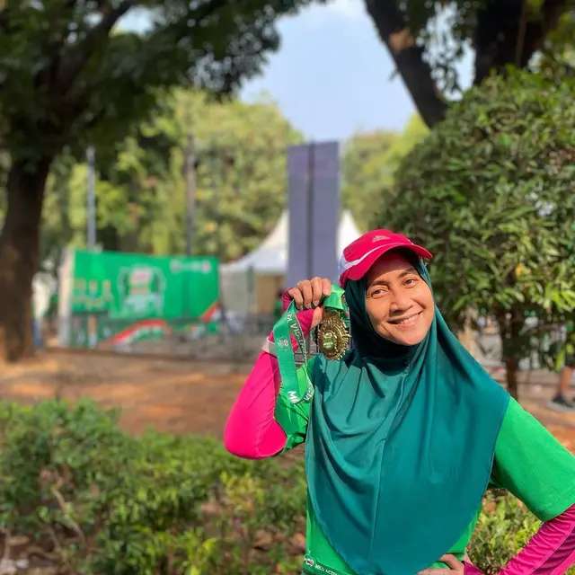 Potret Terbaru 6 Pemain Jinny Oh Jinny yang Mantap Berhijab, Bikin ...