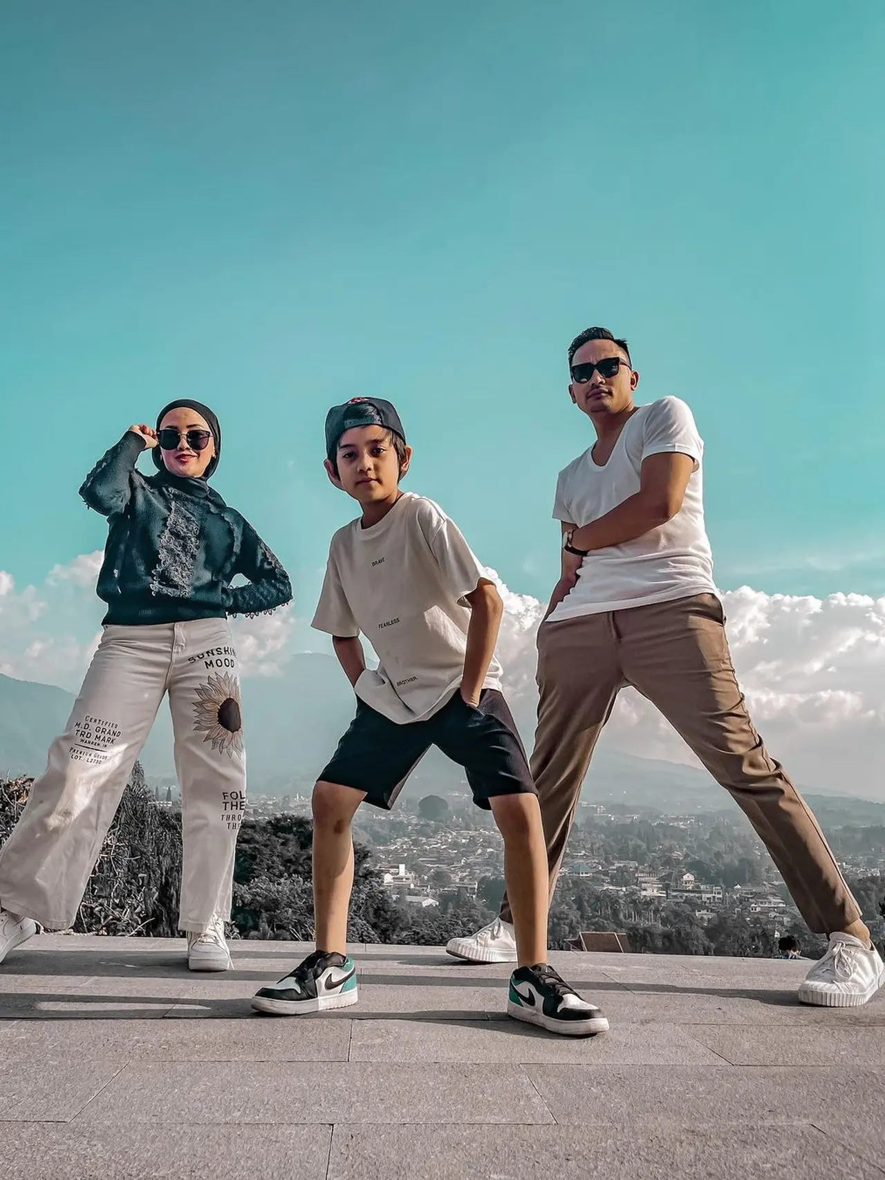 5 Potret Panji Saputra Rayakan Ultah, Bintang Mega Series Suara Hati ...