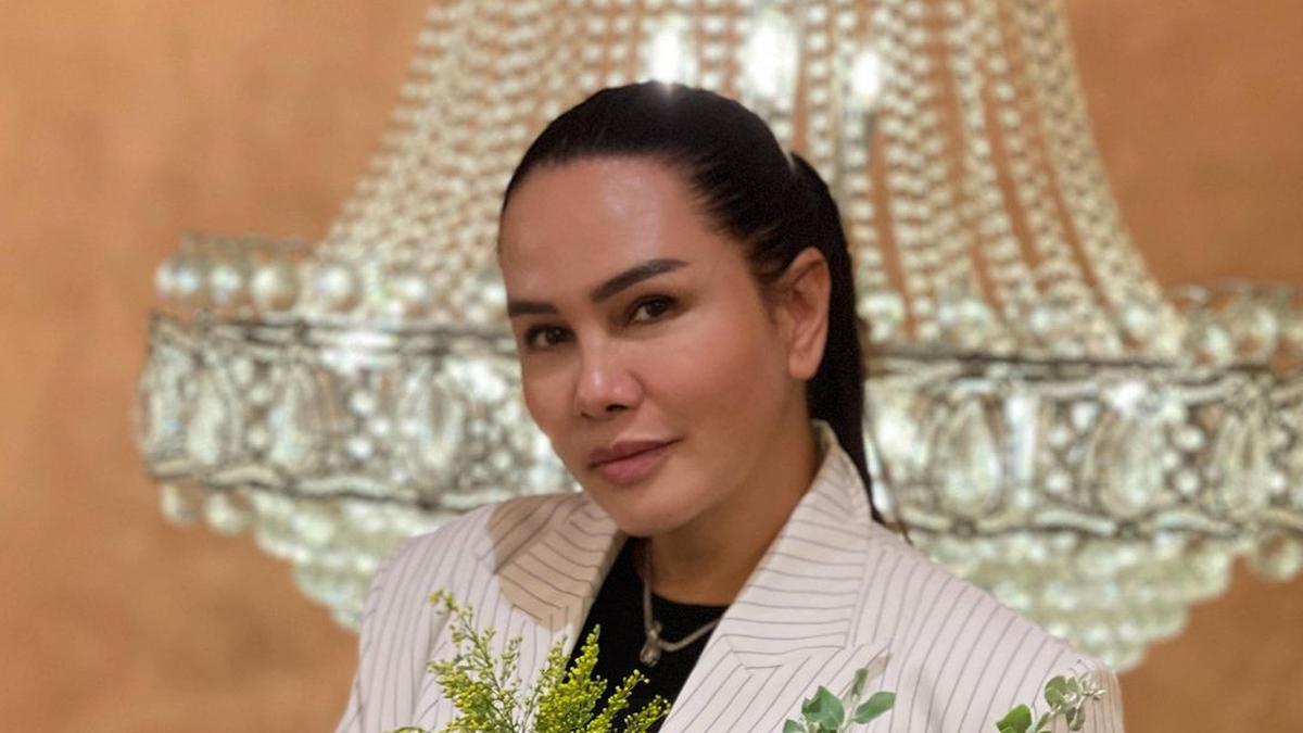 Fitri Salhuteru Jawab Tudingan Jadi Biang Keladi Masalah Nikita Mirzani ...