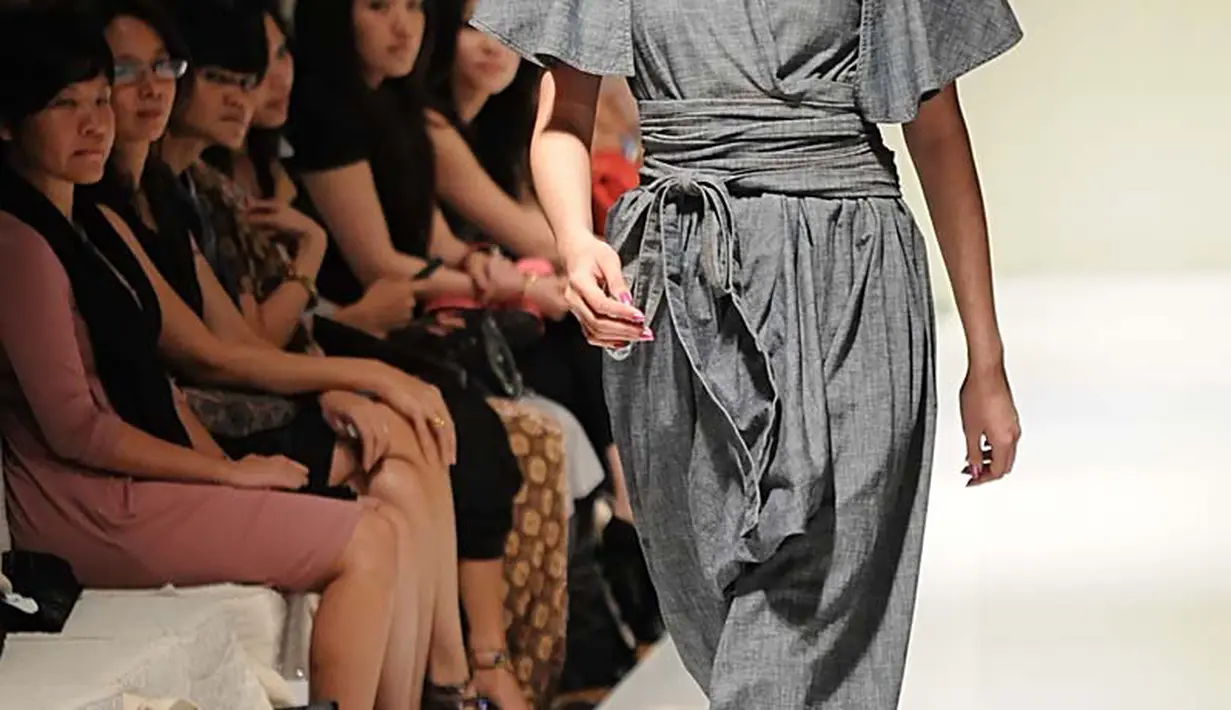 Ekspresi Kebebasan Eddy Betty