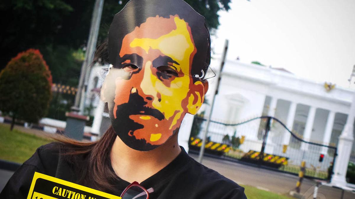 Mengenang Aktivis HAM Munir dan Misteri Kematiannya Diracun Arsenik 17 ...
