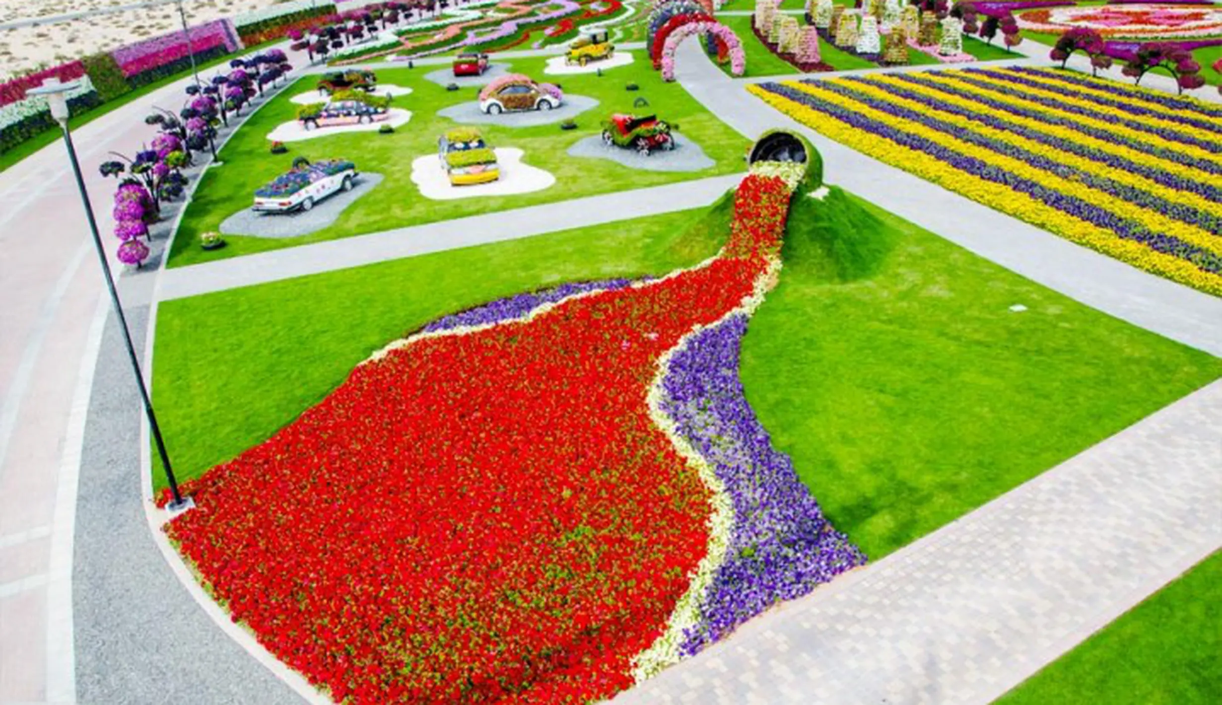 Dubai Miracle Garden: Cantiknya Taman Bunga Terbesar di Dunia - Photo ...
